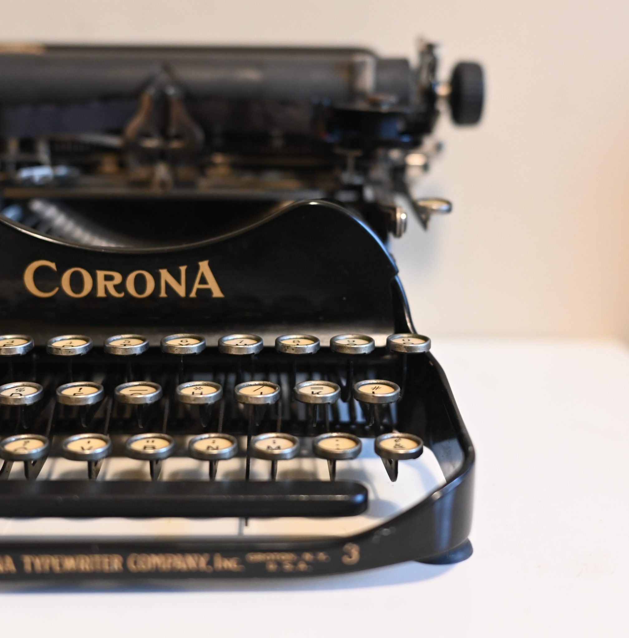 The Eagle Eye Projekt – Texan Typewriters Tailored to Typist